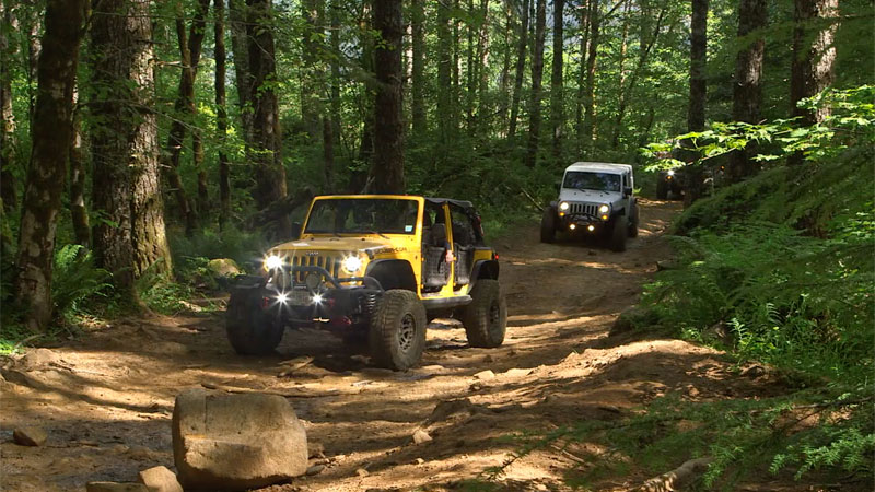 Jeff Johnston Checks out the Jolly Jeepers Group - RVing Today